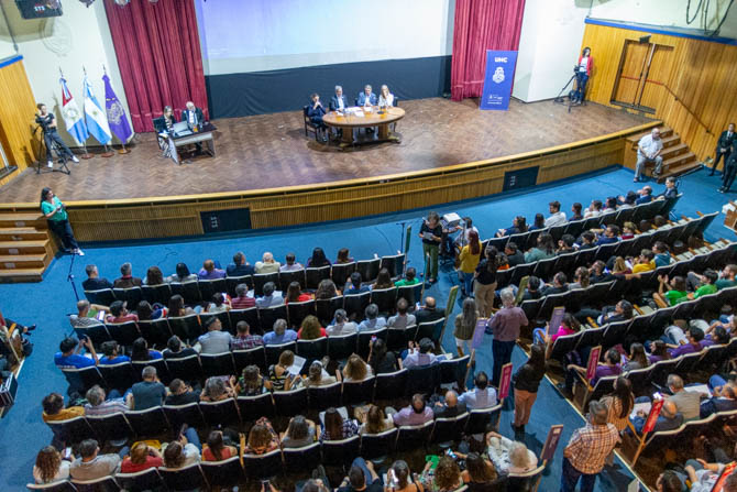 La Asamblea Universitaria aprobó un reordenamiento electoral en la UNC | Universidad Nacional de ...
